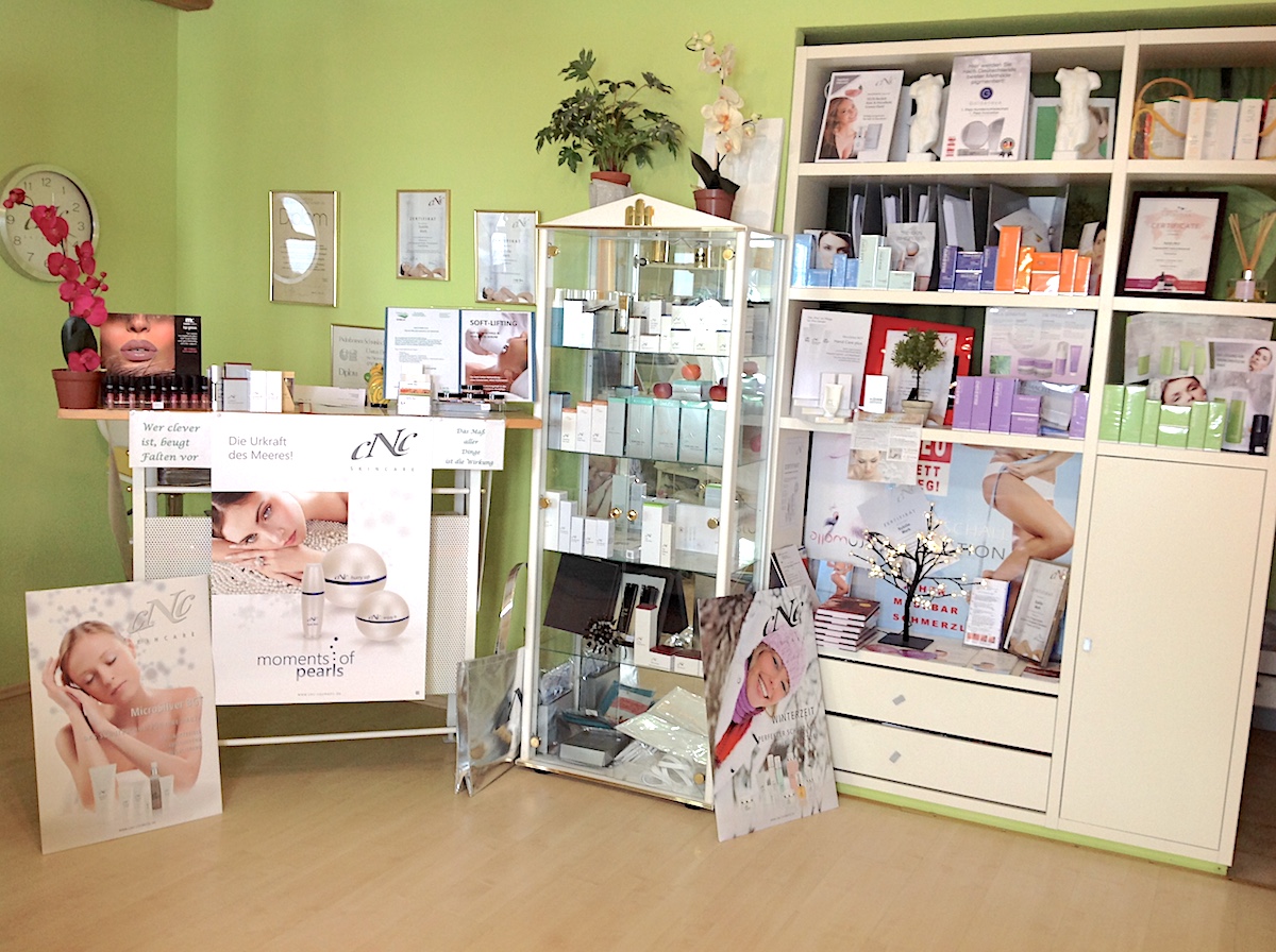 Sybille Merk :: Fachinstitut für Permanent Make-up und Kosmetik
